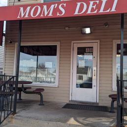 Moms Deli Saint Louis, MO 63109 | Explore Menu, Customer Reviews & Location
