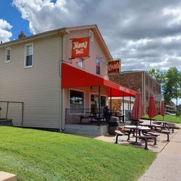 Moms Deli Saint Louis, MO 63109 | Explore Menu, Customer Reviews & Location